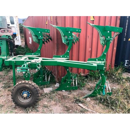 Arado Vertedera Reversible Hidraulico 3x 100hp